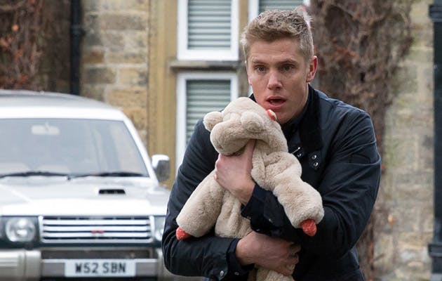 Emmerdale Spoilers: Caranage! Robert kidnaps baby Seb and sparks a ...