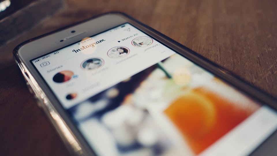 Instagram launches new 'online' feature so you can tell when someone's ...