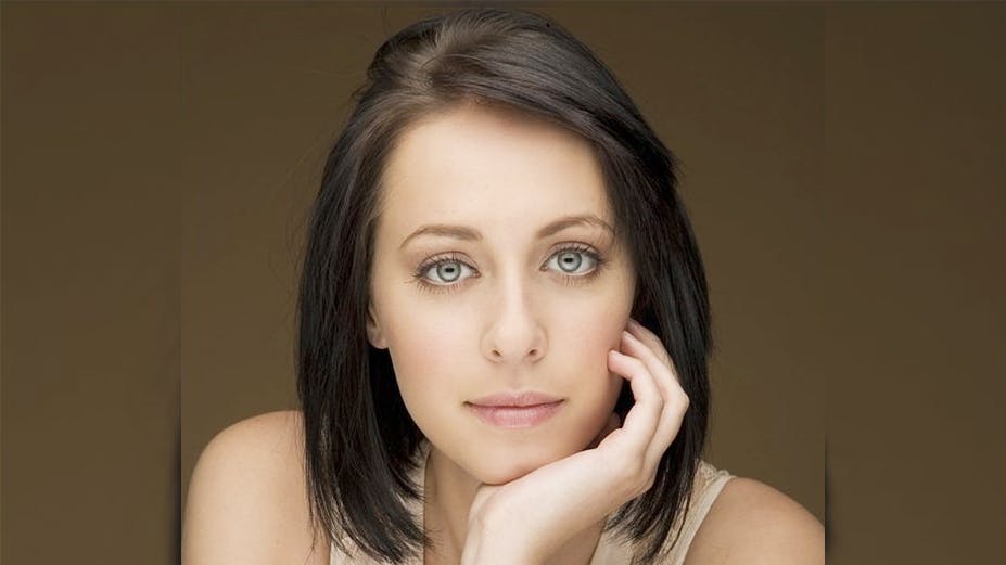 Home and Away actress Jessica Falkholt laid to rest in emotional ...