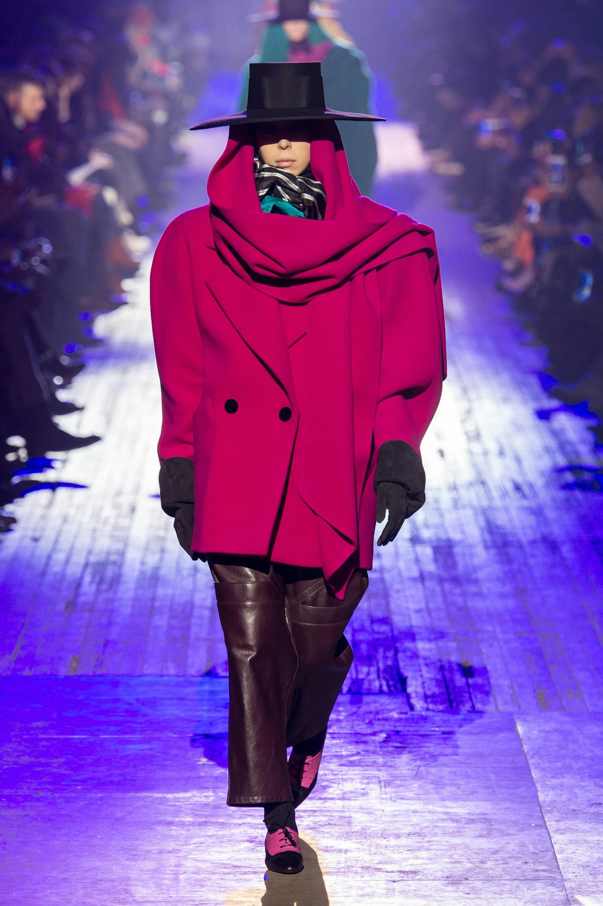 12 Major Pop Culture References From The Marc Jacobs Show