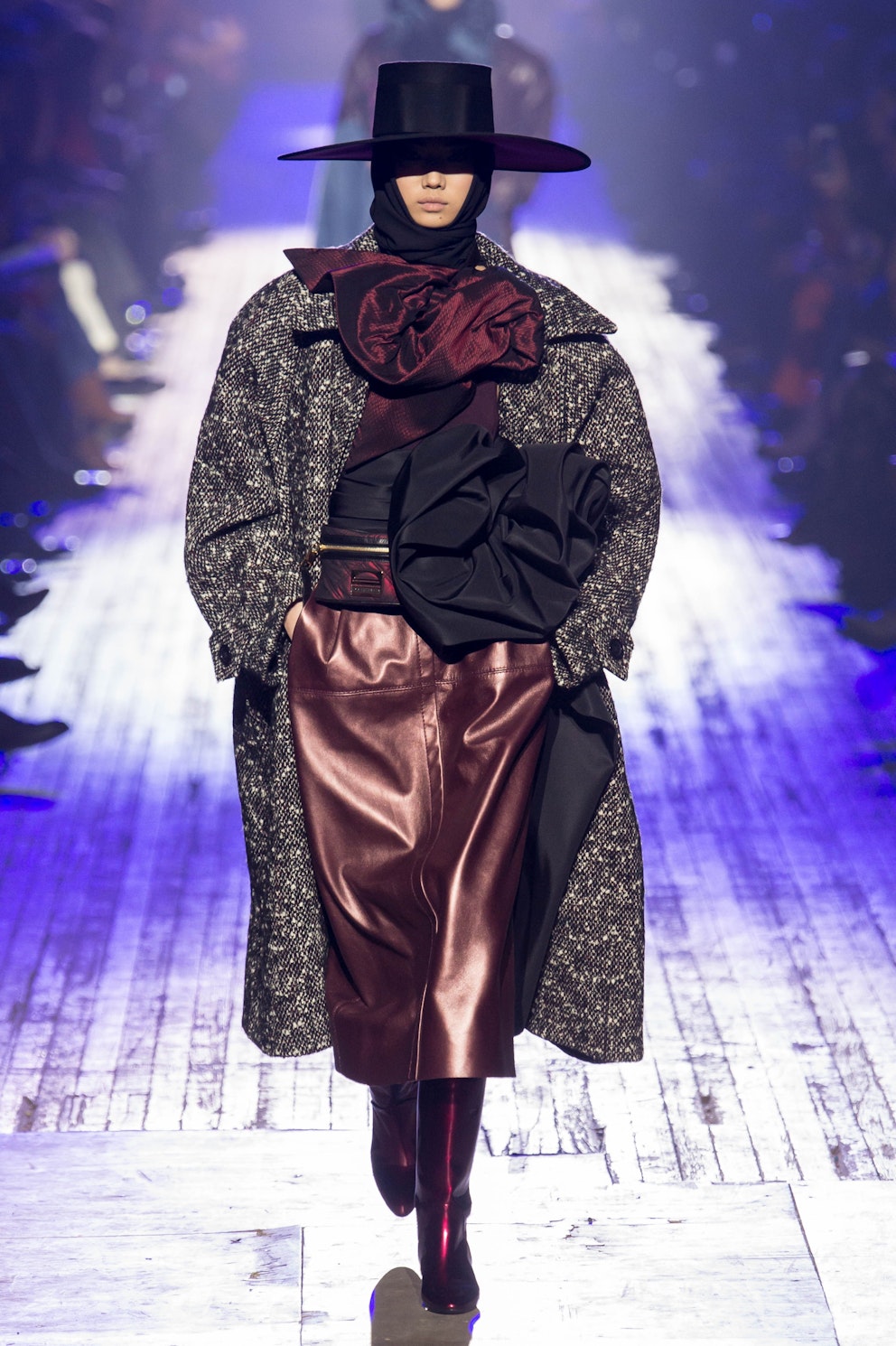 12 Major Pop Culture References From The Marc Jacobs Show