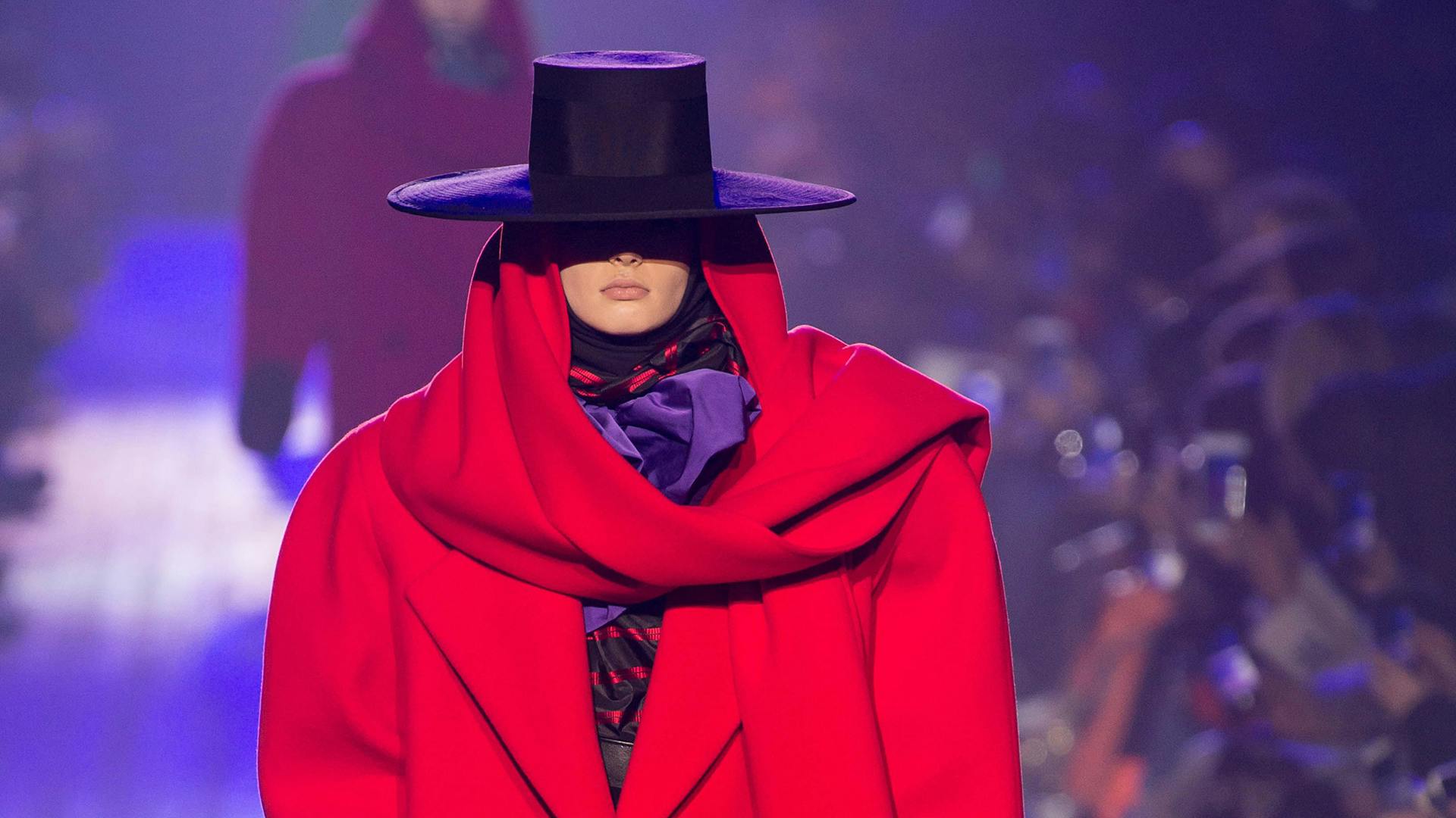 12 Major Pop Culture References From The Marc Jacobs Show