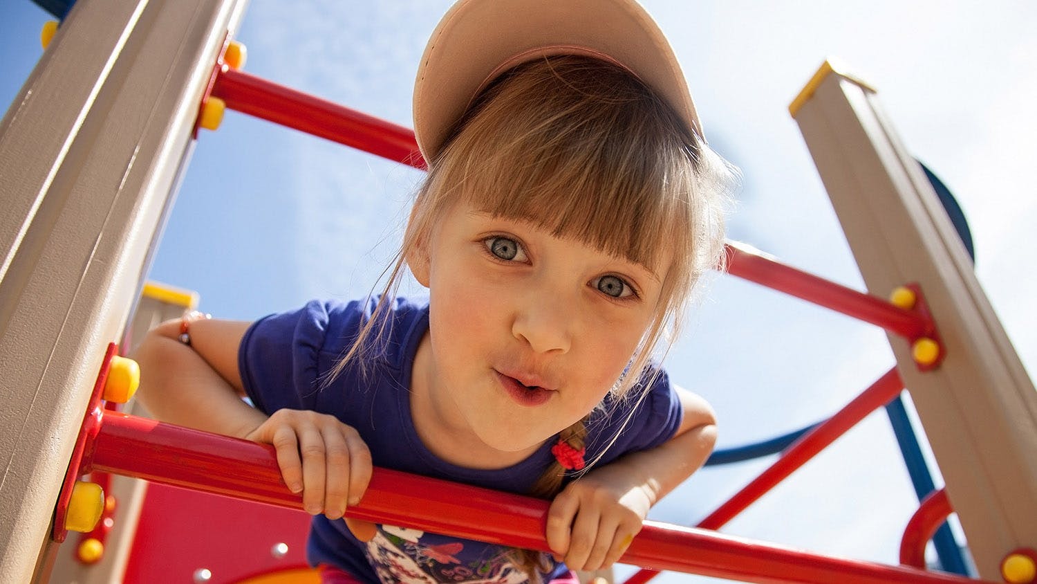 Remember these playground games? Brits reveal their faves… | Closer