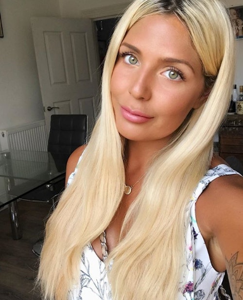 Adam Collard posts BRUTAL message to Zara McDermott following split ...
