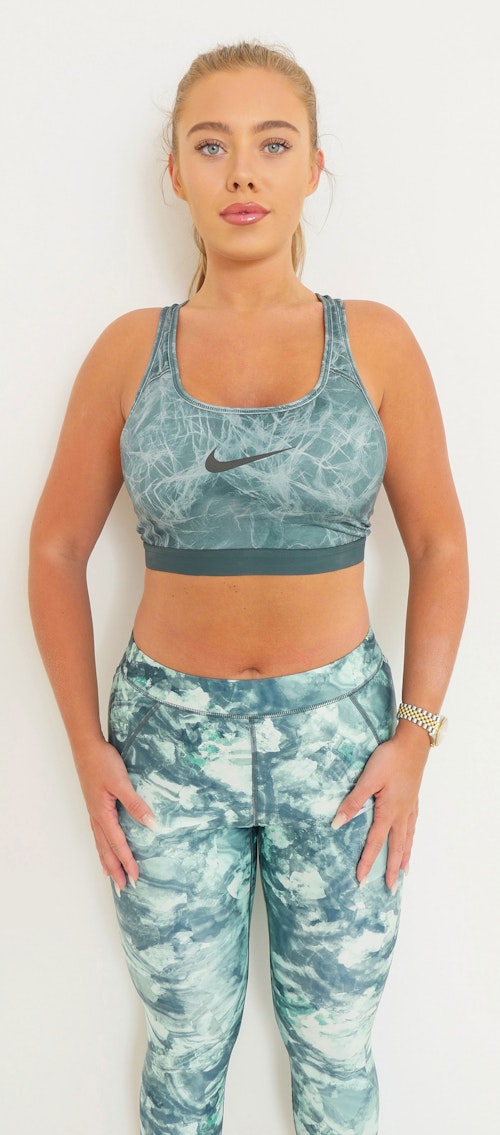 Gemma Collins shares INCREDIBLE swimwear snap and blasts Arg binge ...