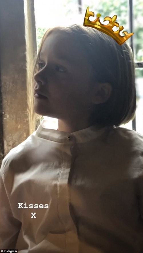 Harper Beckham debuts drastic haircut and it looks EXACTLY like mum ...