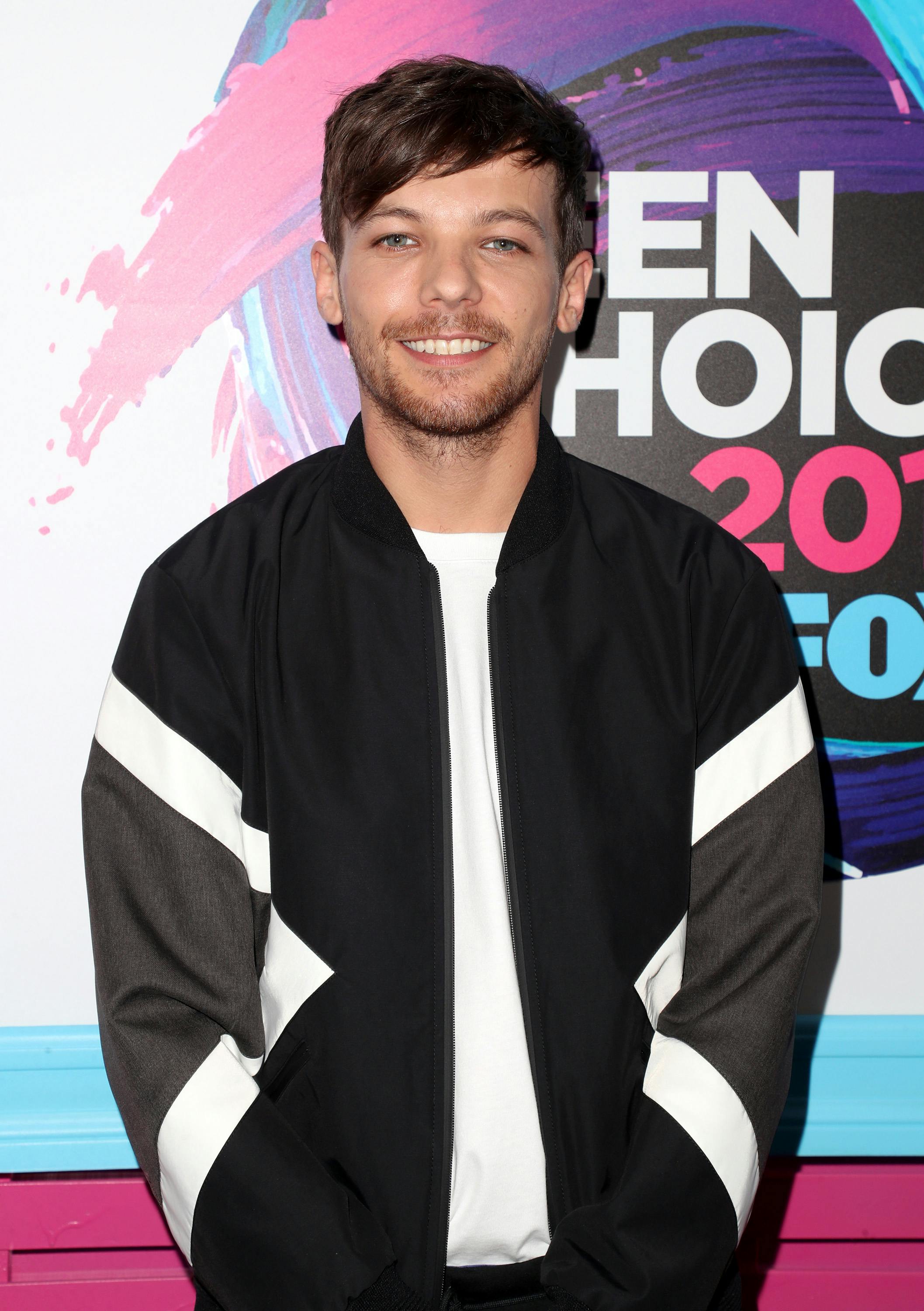 One Direction fans just went into meltdown over NEW picture of Louis ...