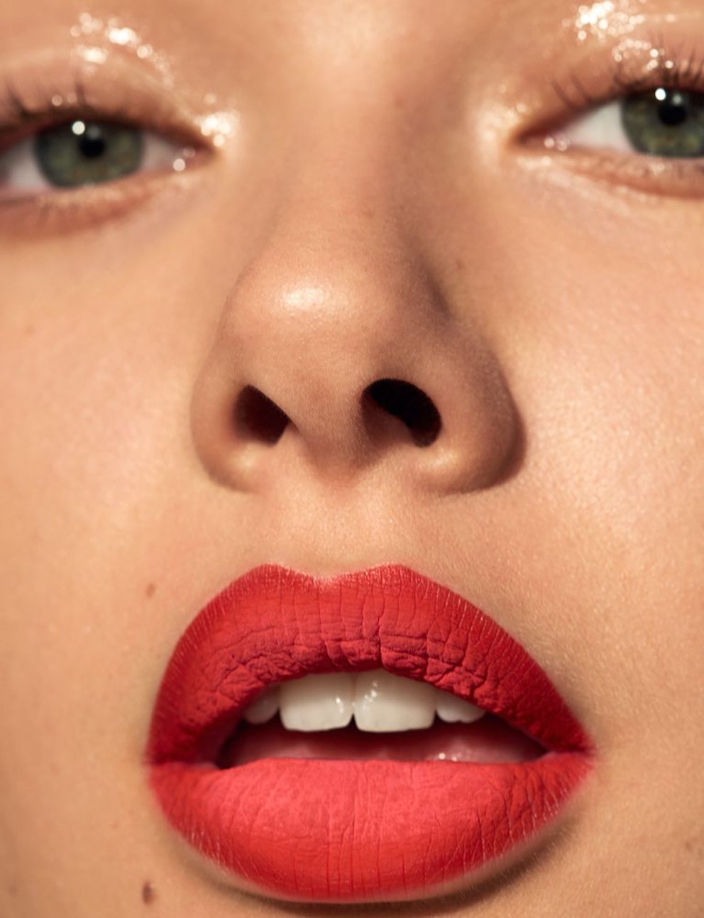 6 Ways To Do A Bold Lip This Christmas | Grazia