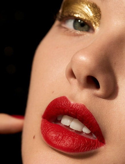 6 Ways To Do A Bold Lip This Christmas | Grazia