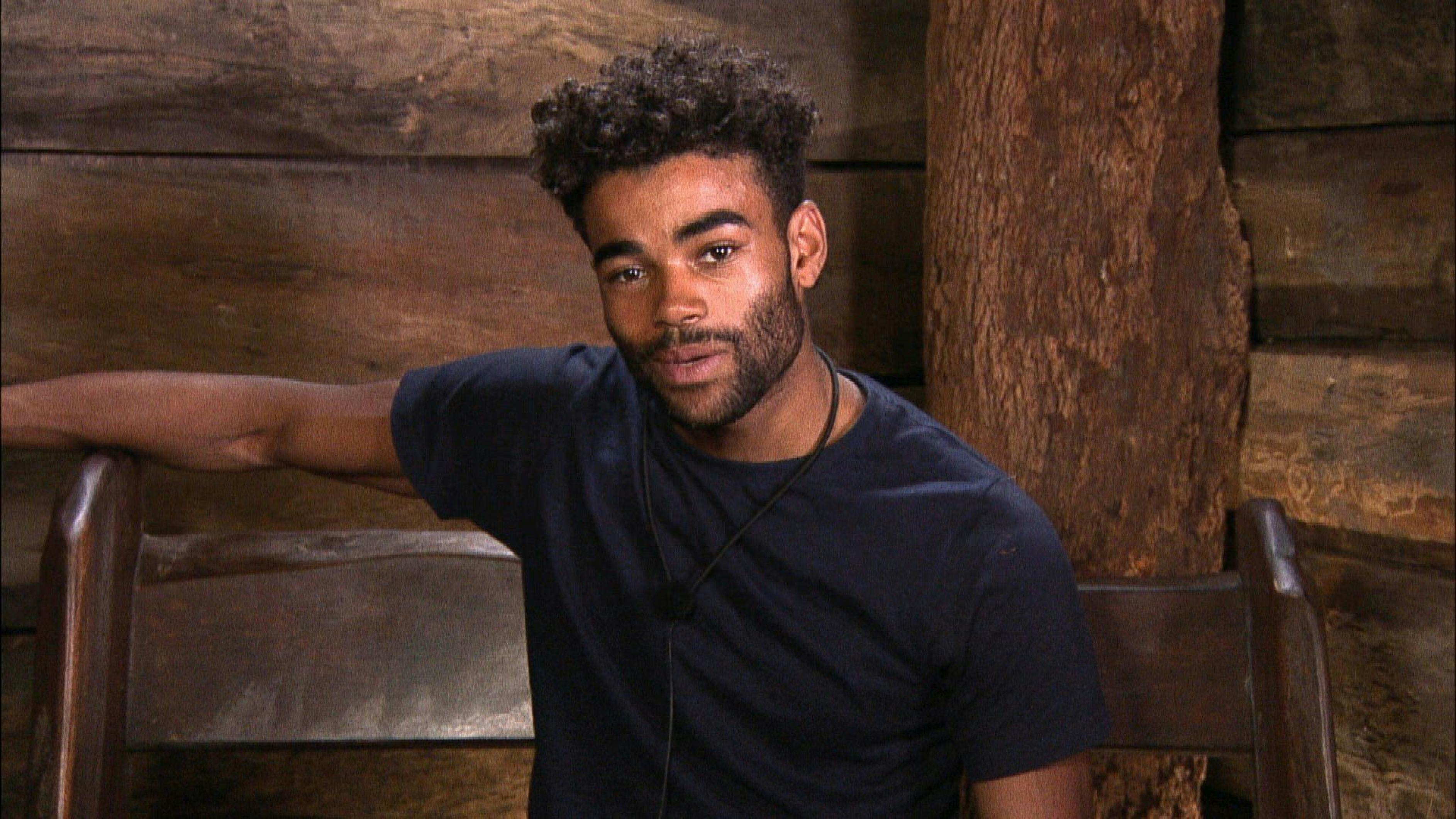 I'm A Celeb viewers convinced Malique was using his phone in the jungle 😱