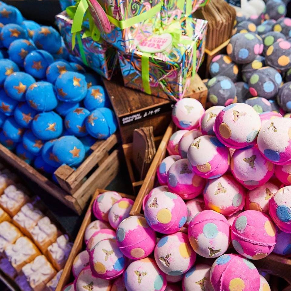 New Lush Store Is 100% Packaging-Free