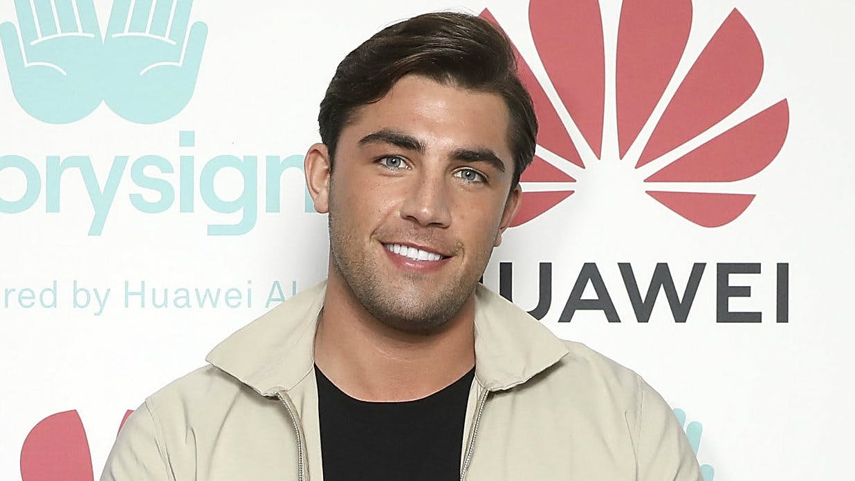 Jack Fincham leaves fans STUNNED after sharing throwback picture | Closer