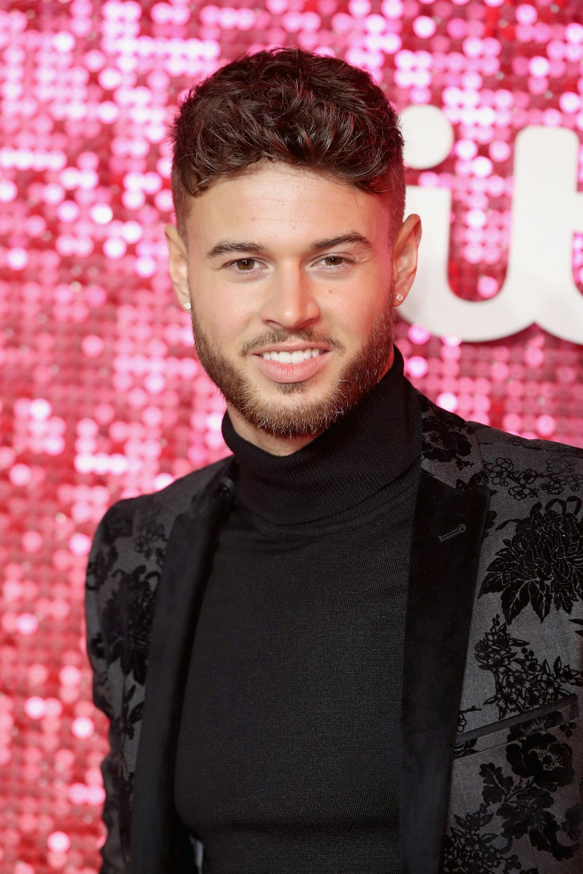 Love Island’s Alex Beattie goes public with new girlfriend ...