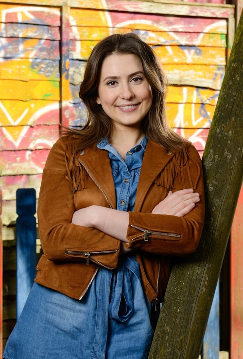 EastEnders spoilers: Bex Fowler runs away from Albert Square ...