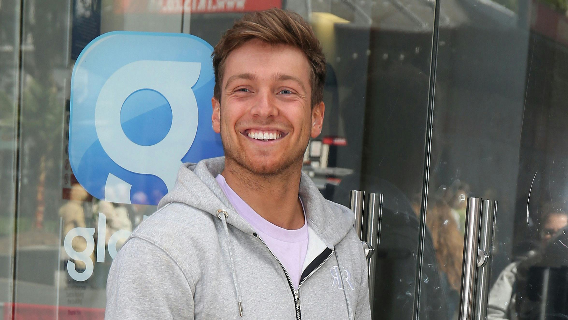 Zara McDermott and Sam Thompson confirm romance (woohoo!)