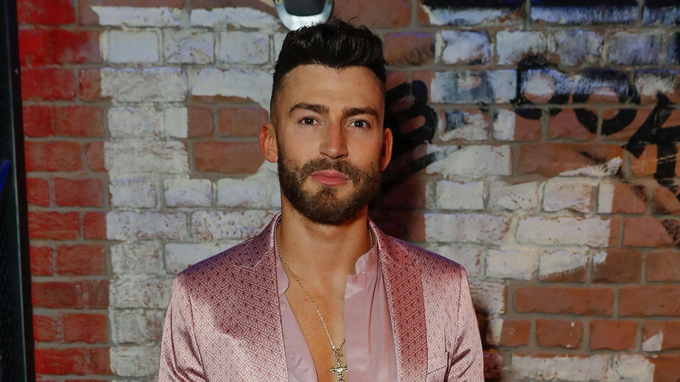 Jake Quickenden shares incredible photos following ‘hard’ six week ...