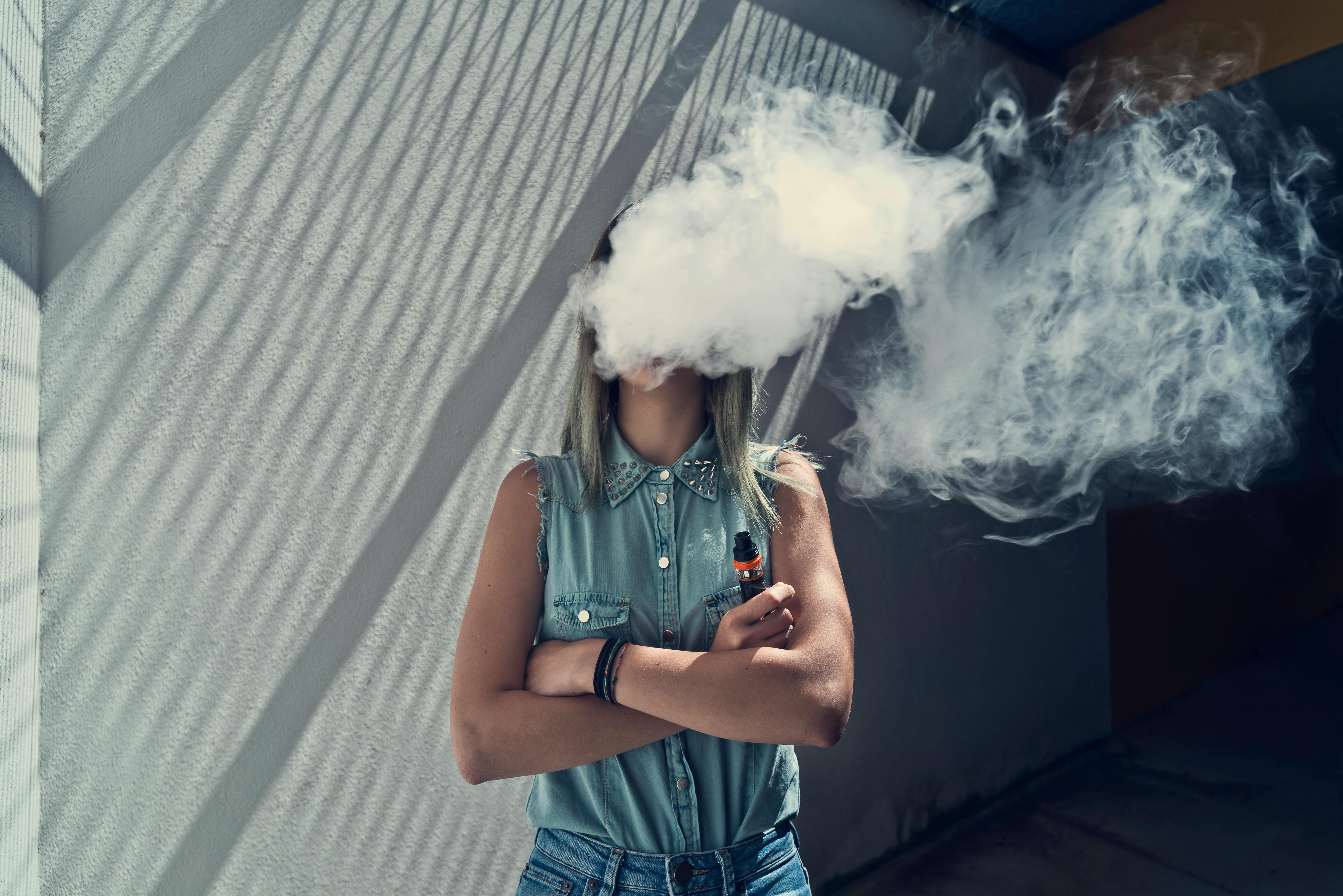 A Vaping-Related Illness Has Caused Five Deaths In The US, But No One ...