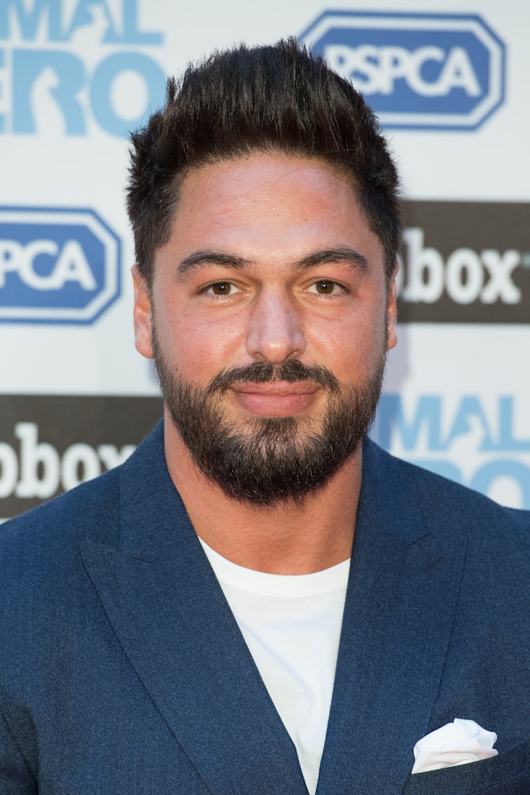 Love Island's Kendall Rae Knight surprises fans with nose surgery