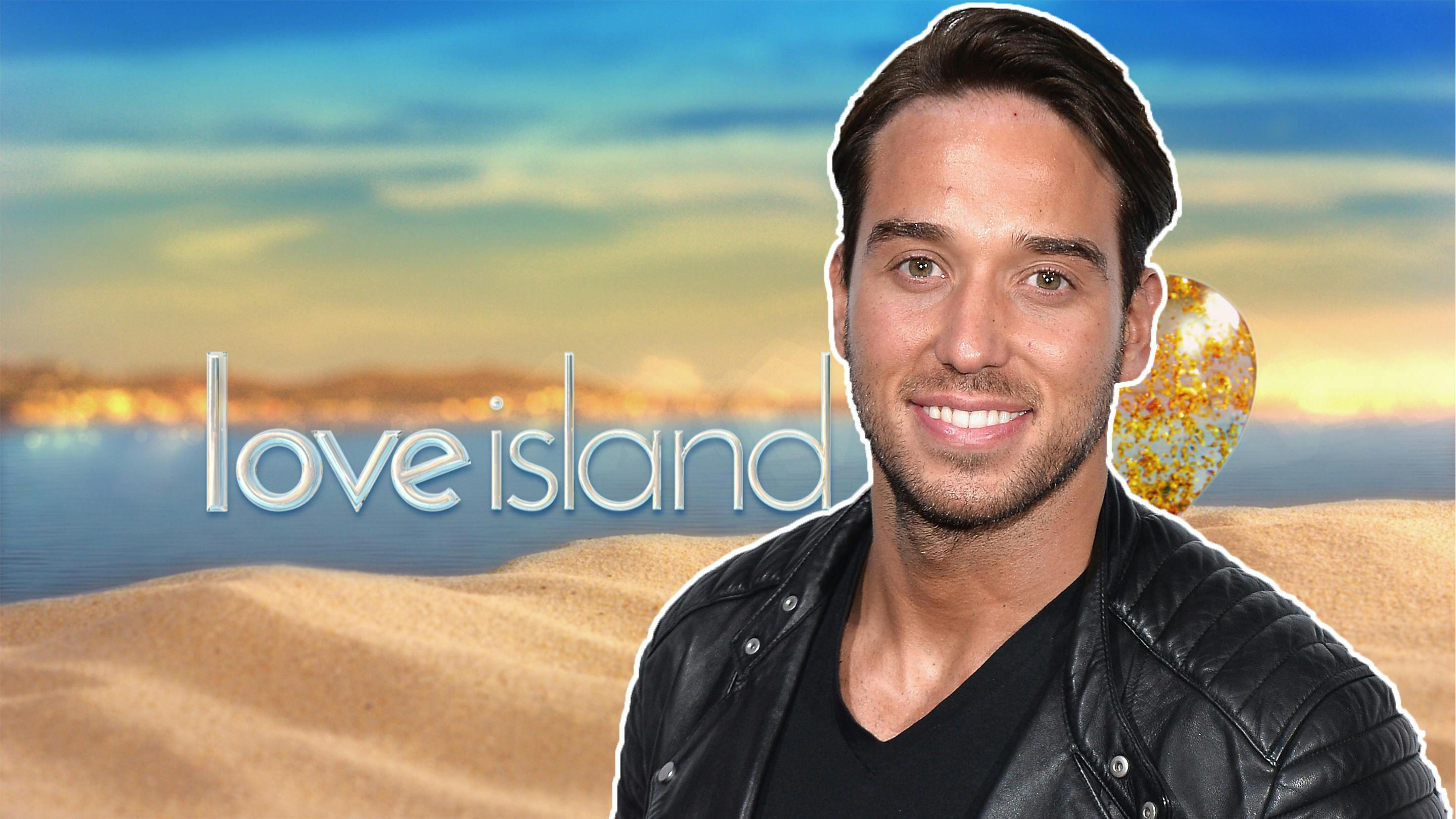 TOWIE's James Lock 'swapping flirty messages' with Love Island star