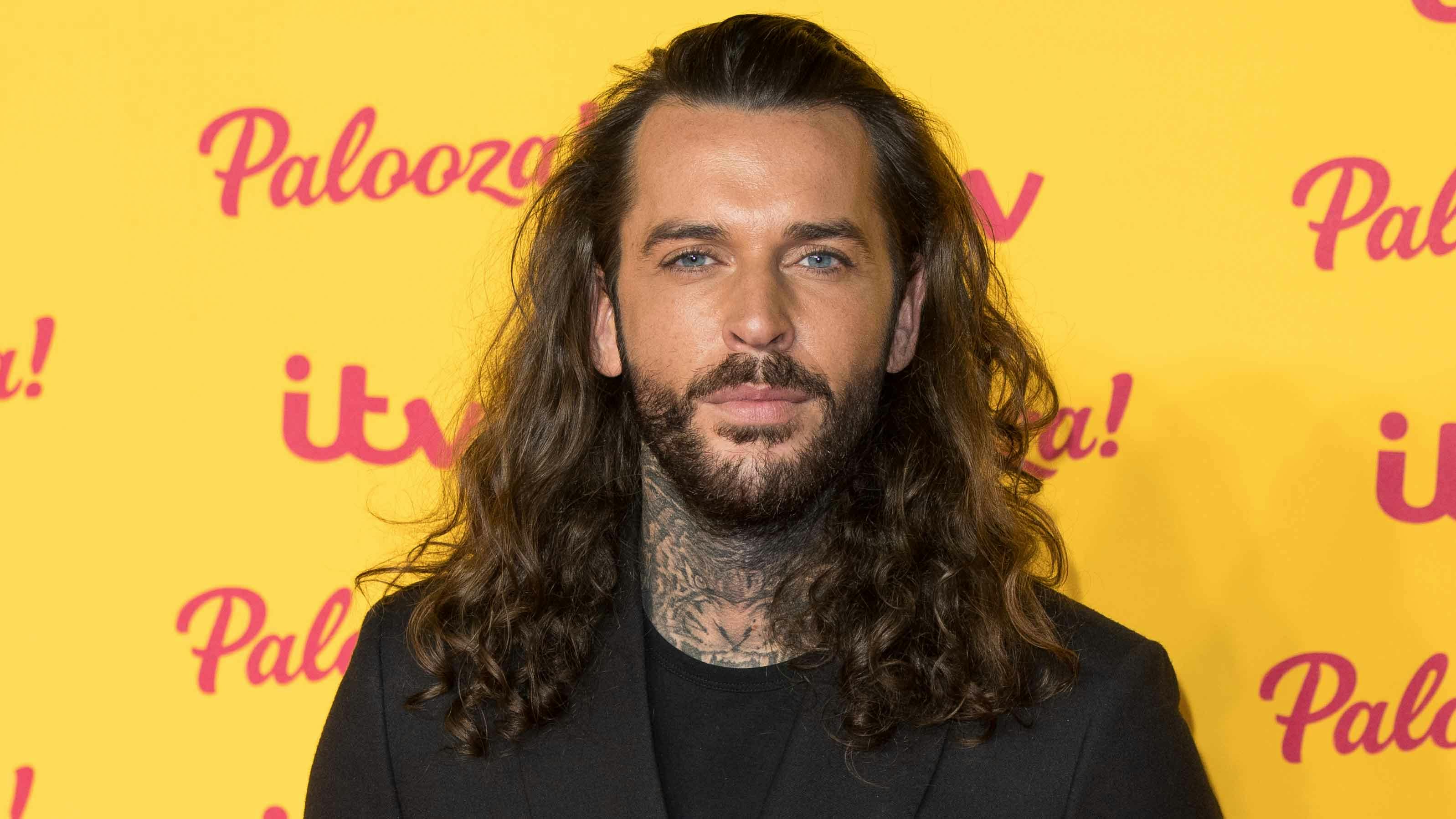 You NEED to see TOWIE’s Pete Wicks with a shaved head | Celebrity | Heat