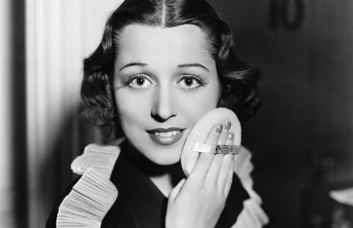 10 useful things to do with talcum powder