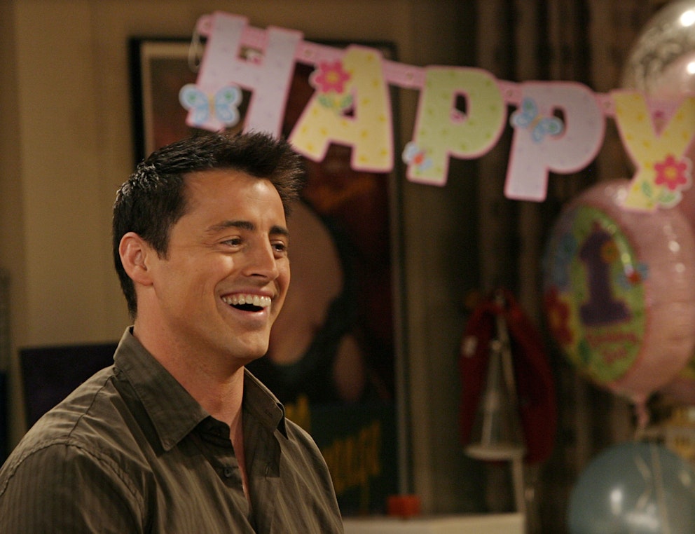 30 signs someone is a true BEST FRIEND