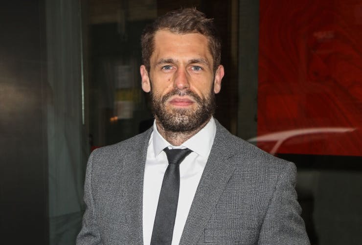 Strictly's Kelvin Fletcher posts phwoar pic of his dancing injuries