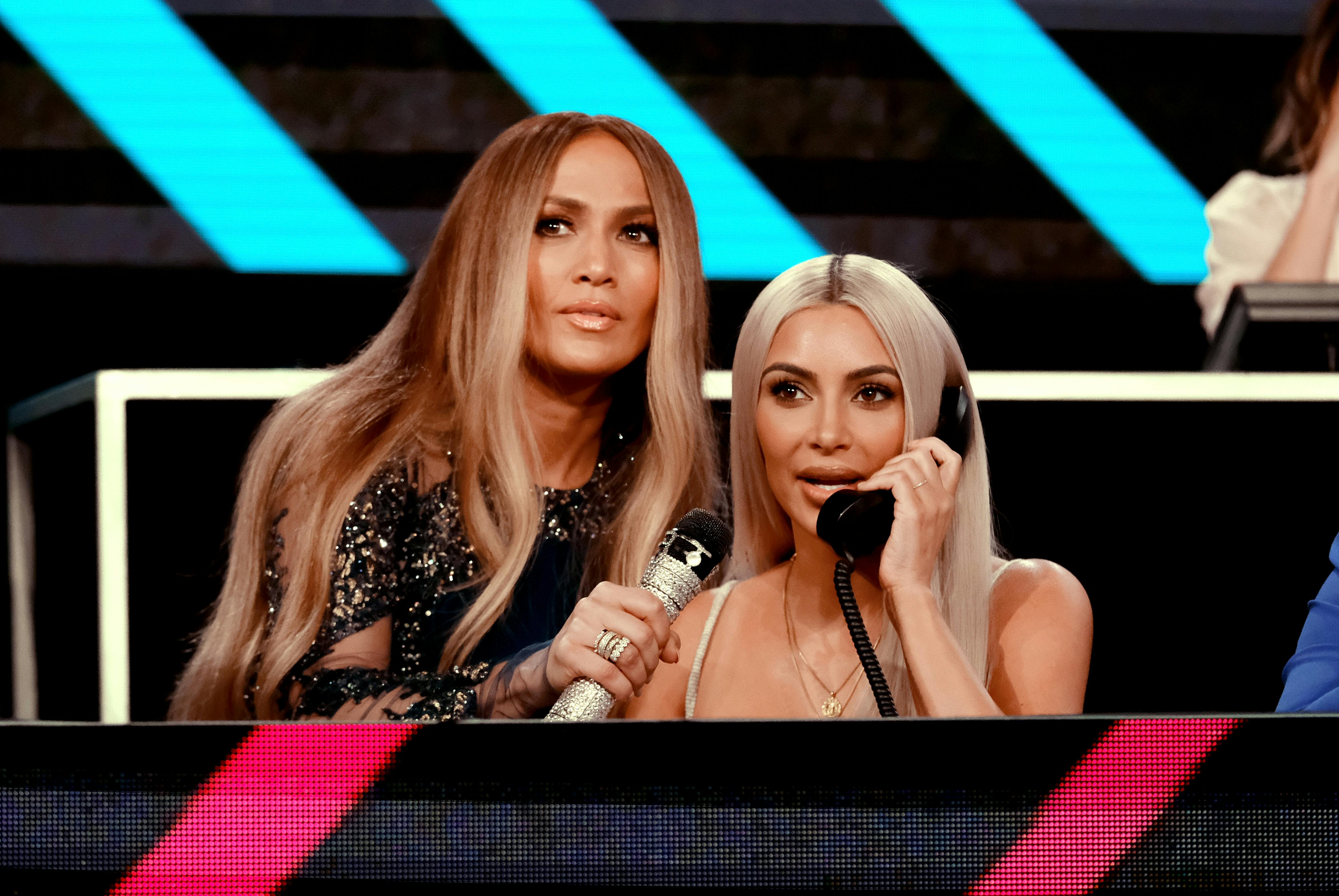 Apparently J Lo And Kim Kardashian Are Study Buddies