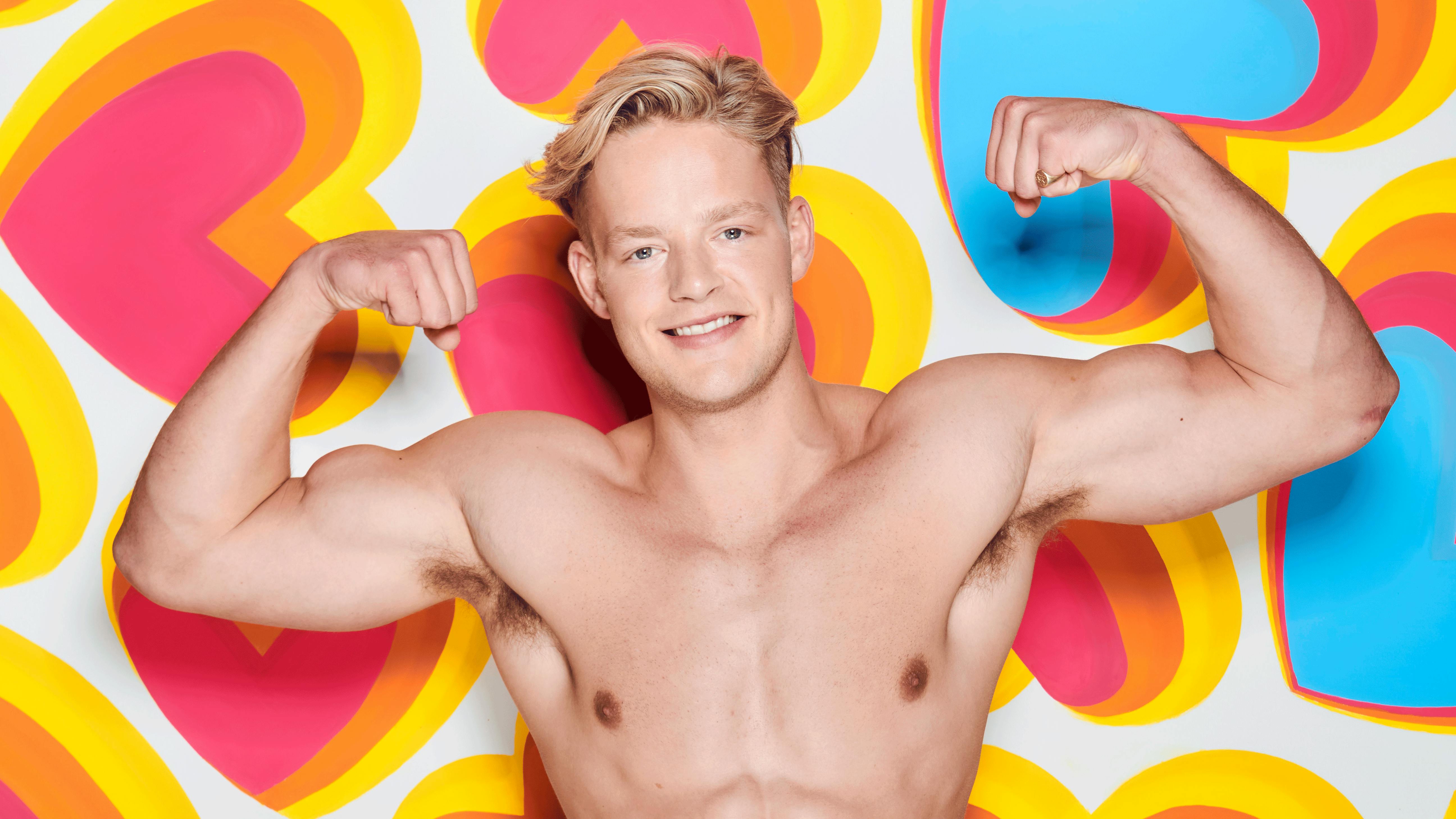 Get to know 23-year-old Love Island 2020 contestant Ollie Williams