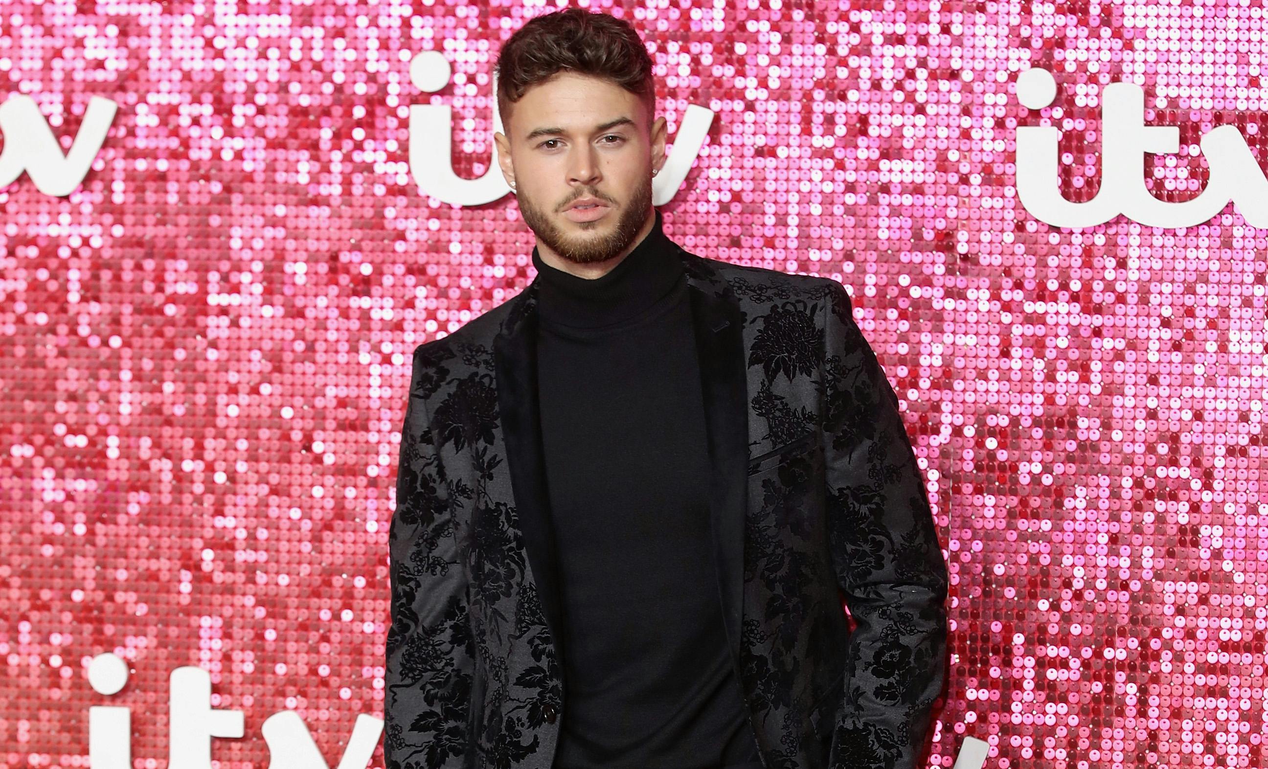 Love Island’s Alex Beattie shows off HUGE bulge and fans can’t cope