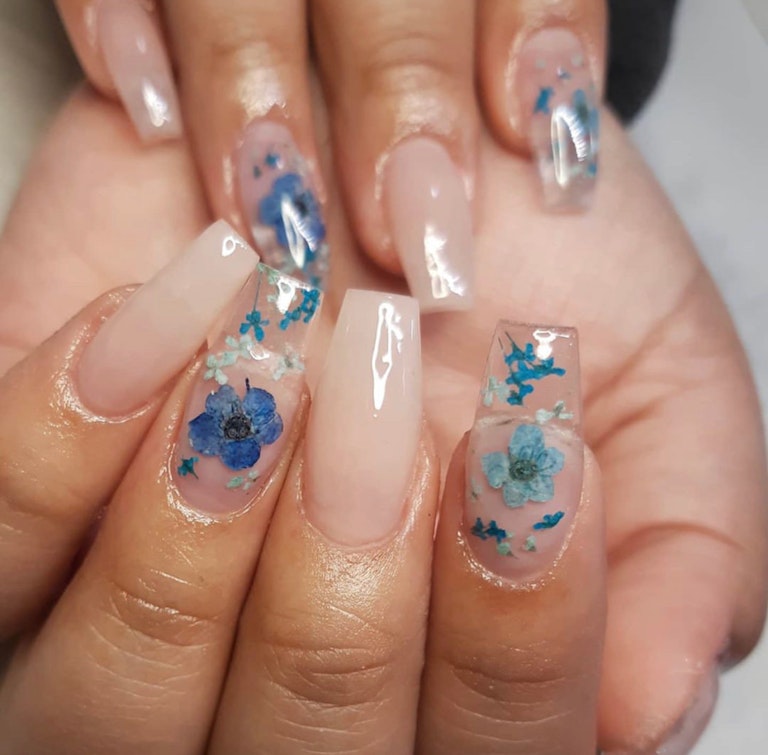 Pressed Flower Nails Will Be Your New Favourite Manicure Look
