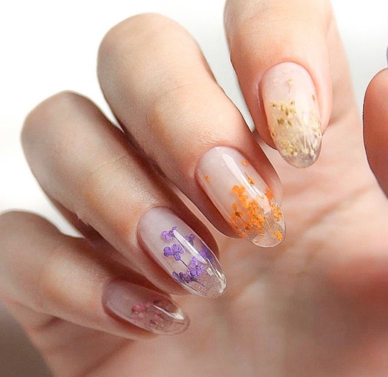 Pressed Flower Nails Will Be Your New Favourite Manicure Look