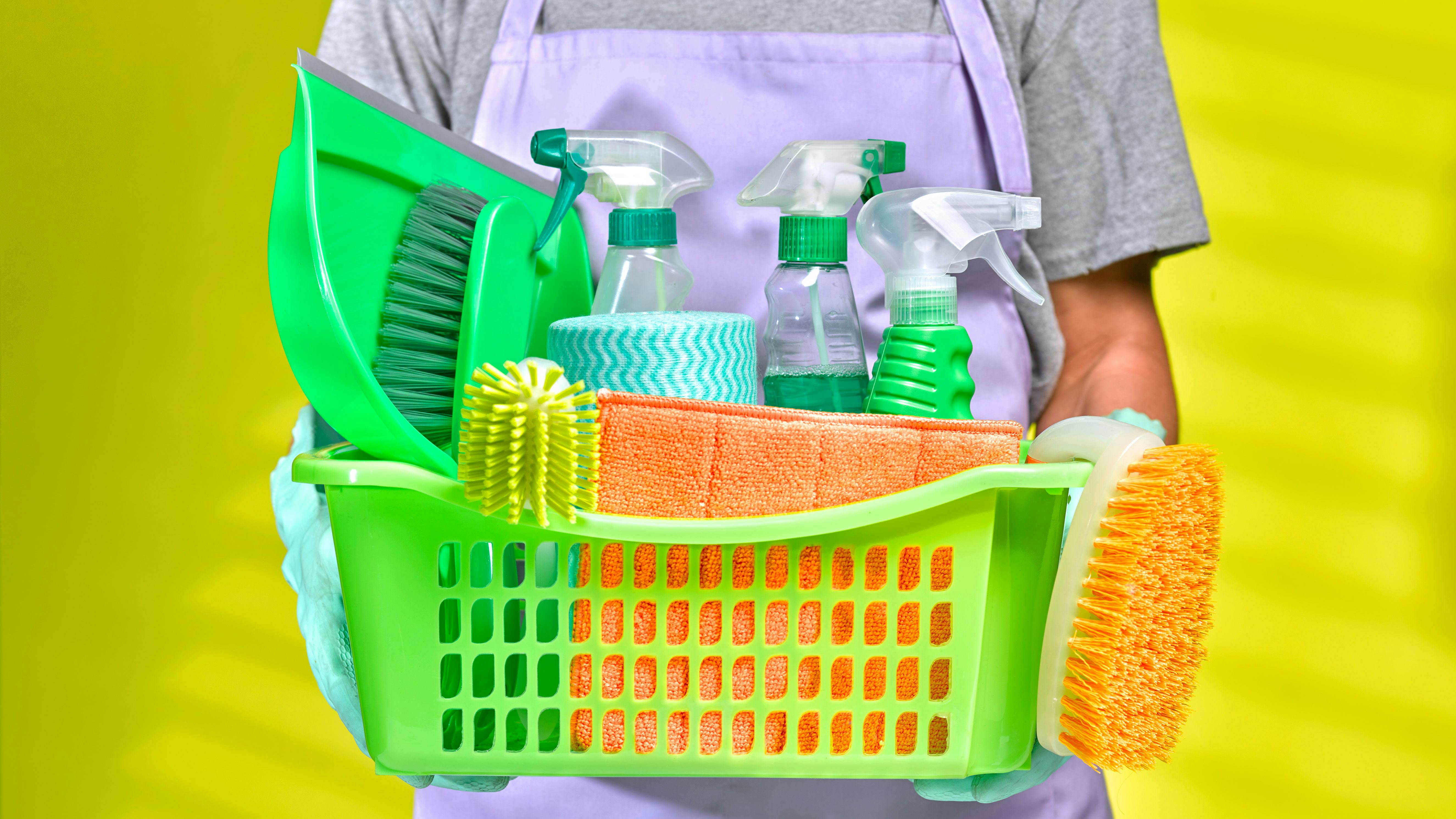 Homemade cleaning products: 9 hacks for DIY cleaning recipes