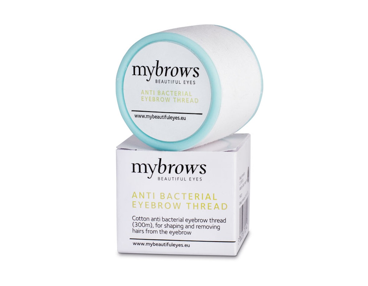 How To Thread Your Eyebrows At Home | Grazia