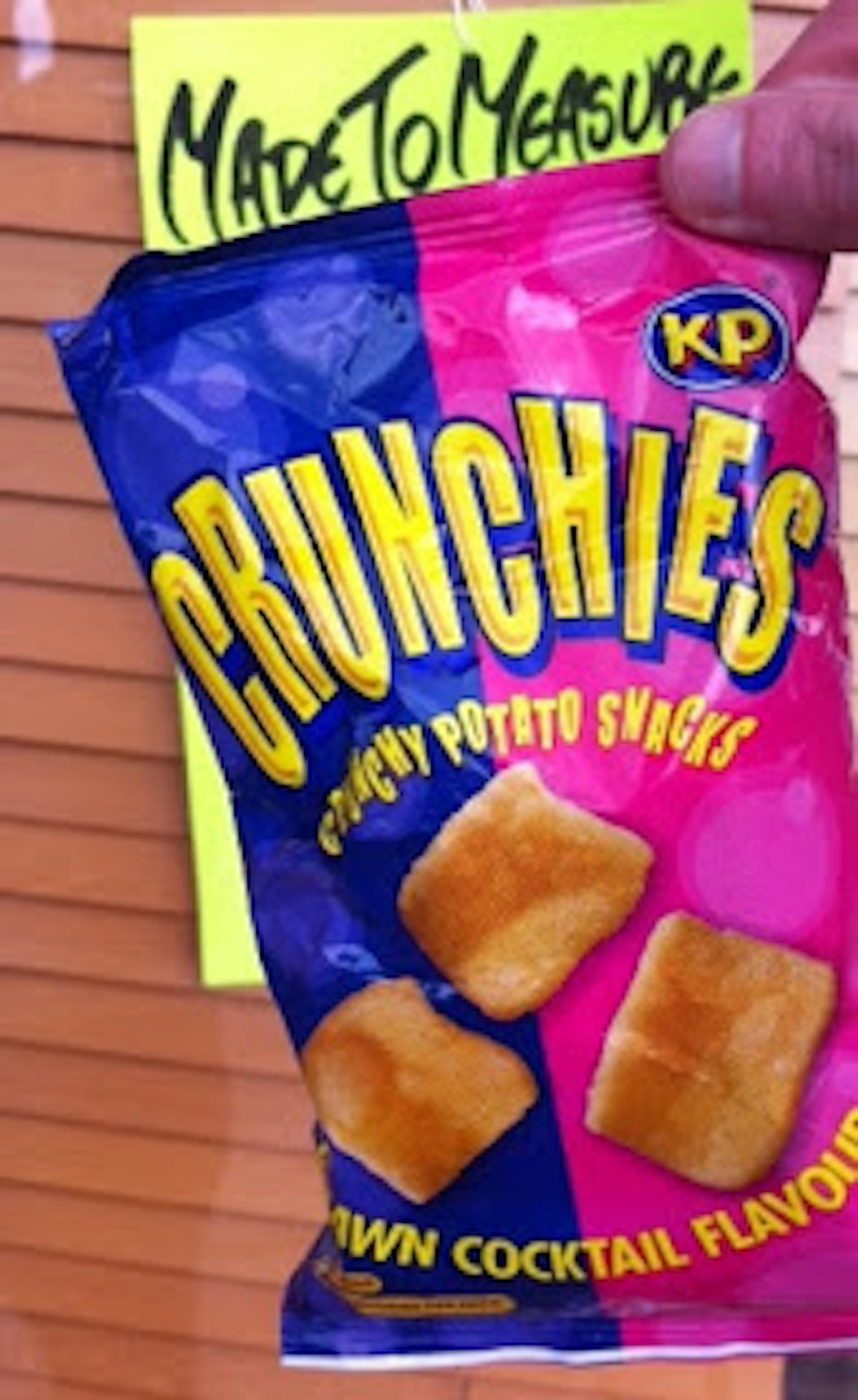 28 Discontinued Snacks We Wish We Could Eat Right Now