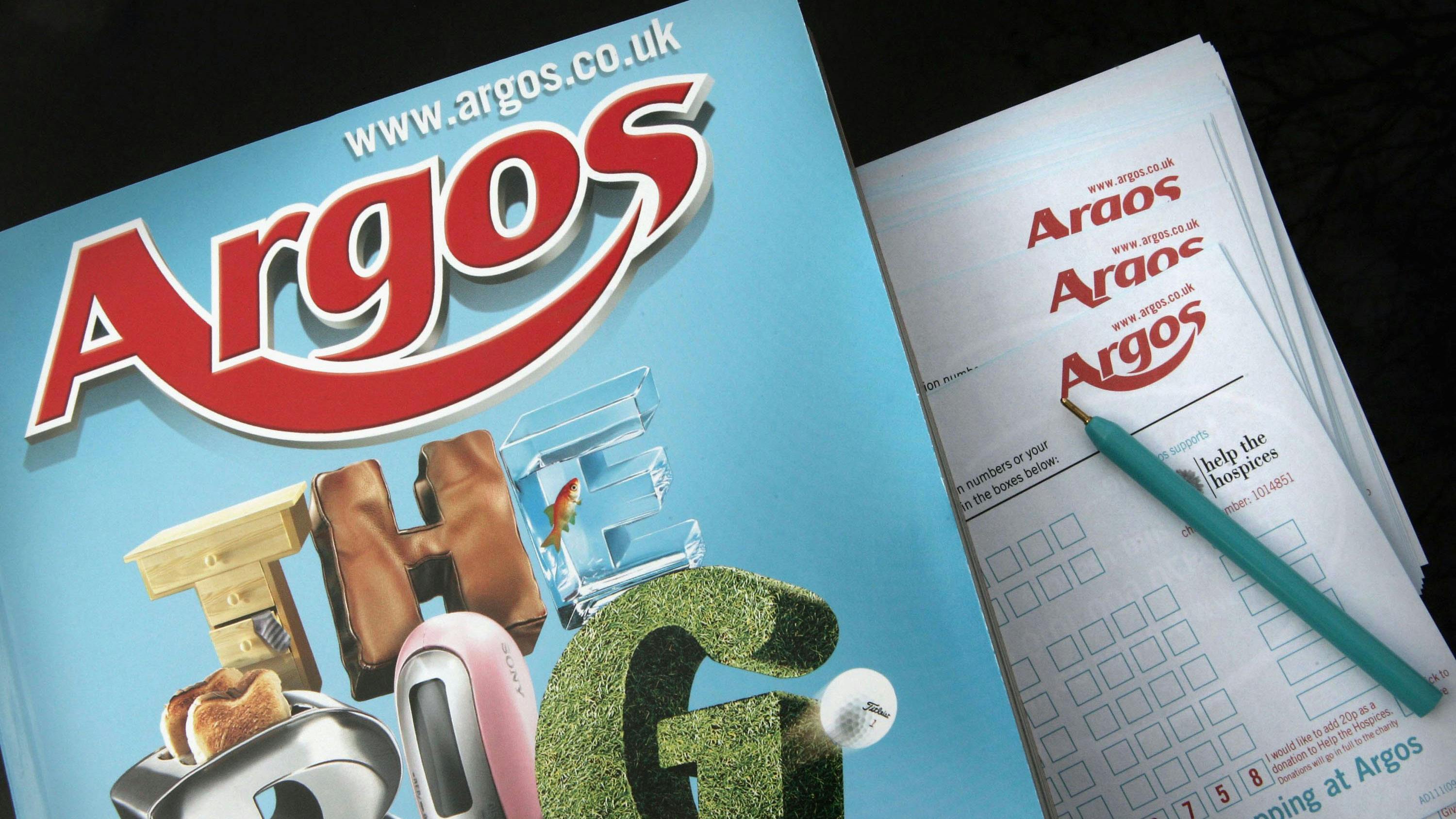 13 things we still want from the 1999 Argos catalogue 👀 | Closer