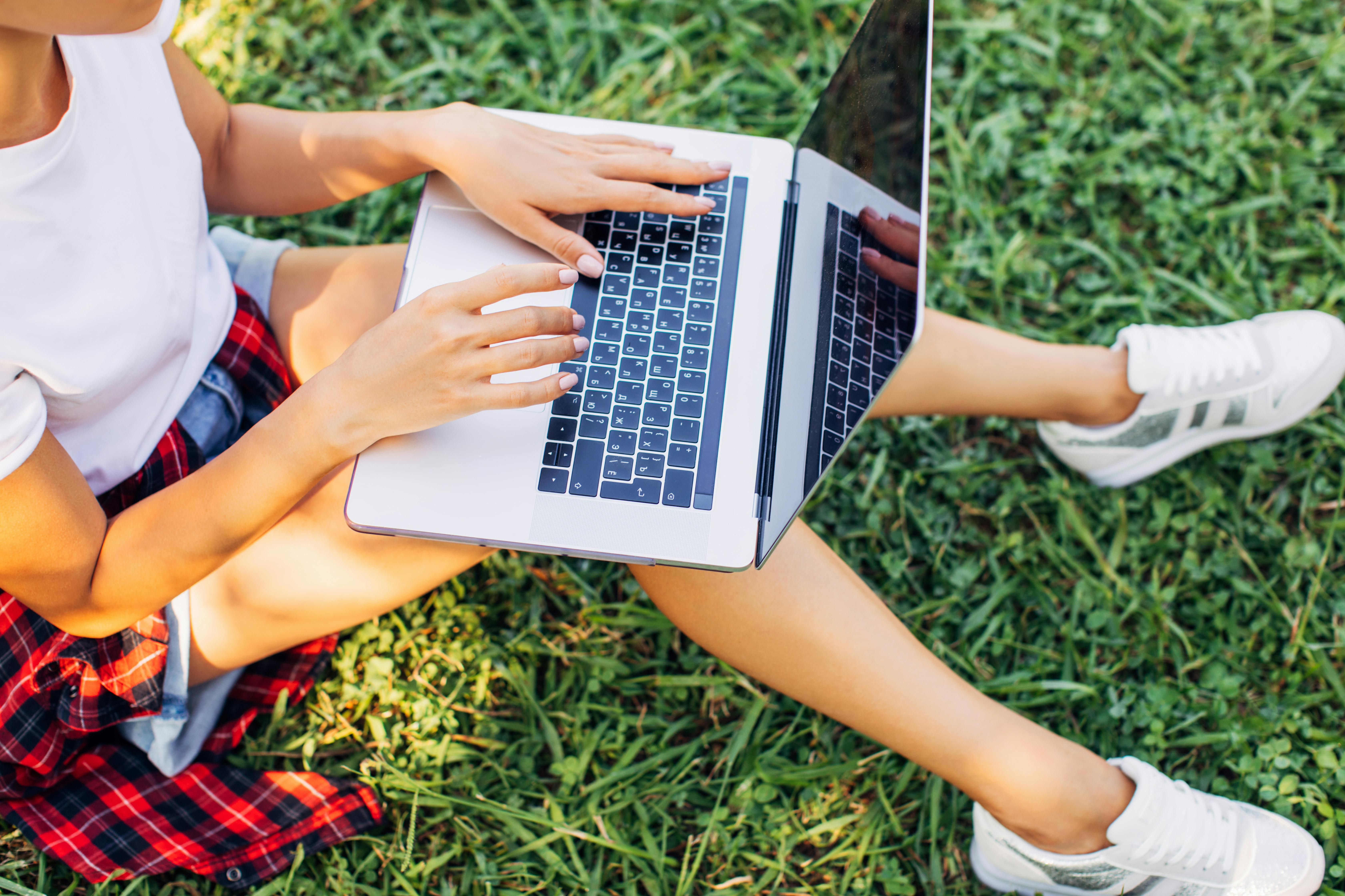 Everything You Need To Work Outside In The Sun