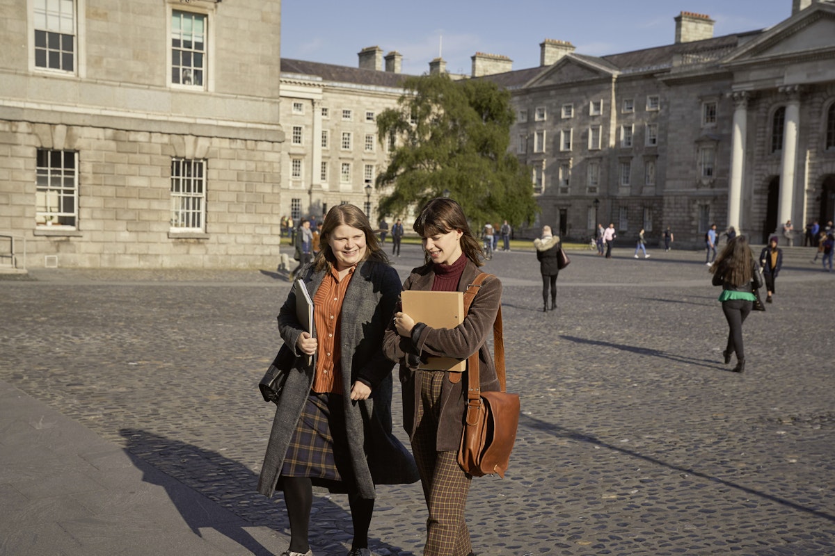 Normal People: Marianne's Best Outfits