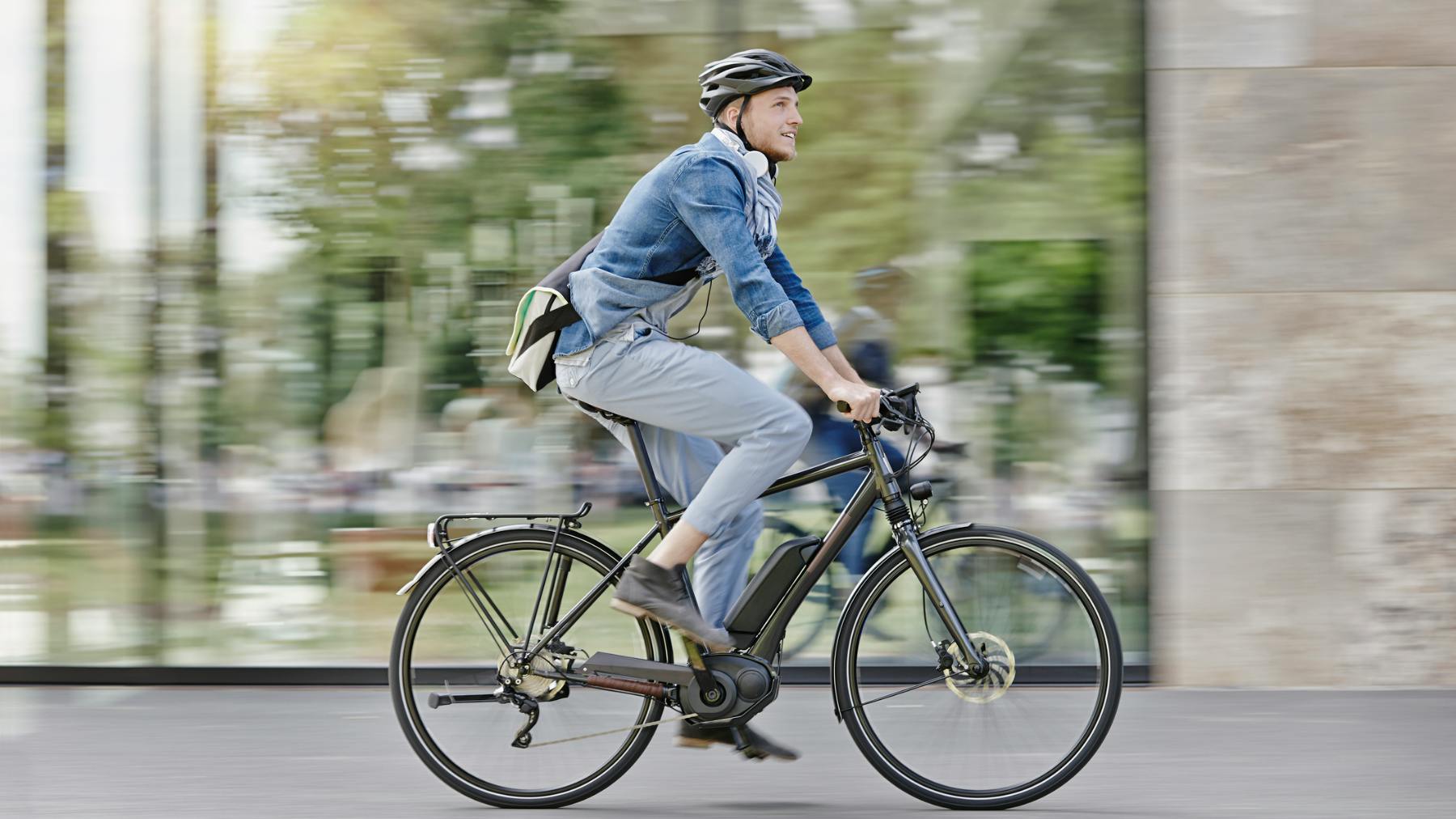 E-bikes surge in popularity as people look for new ways to commute