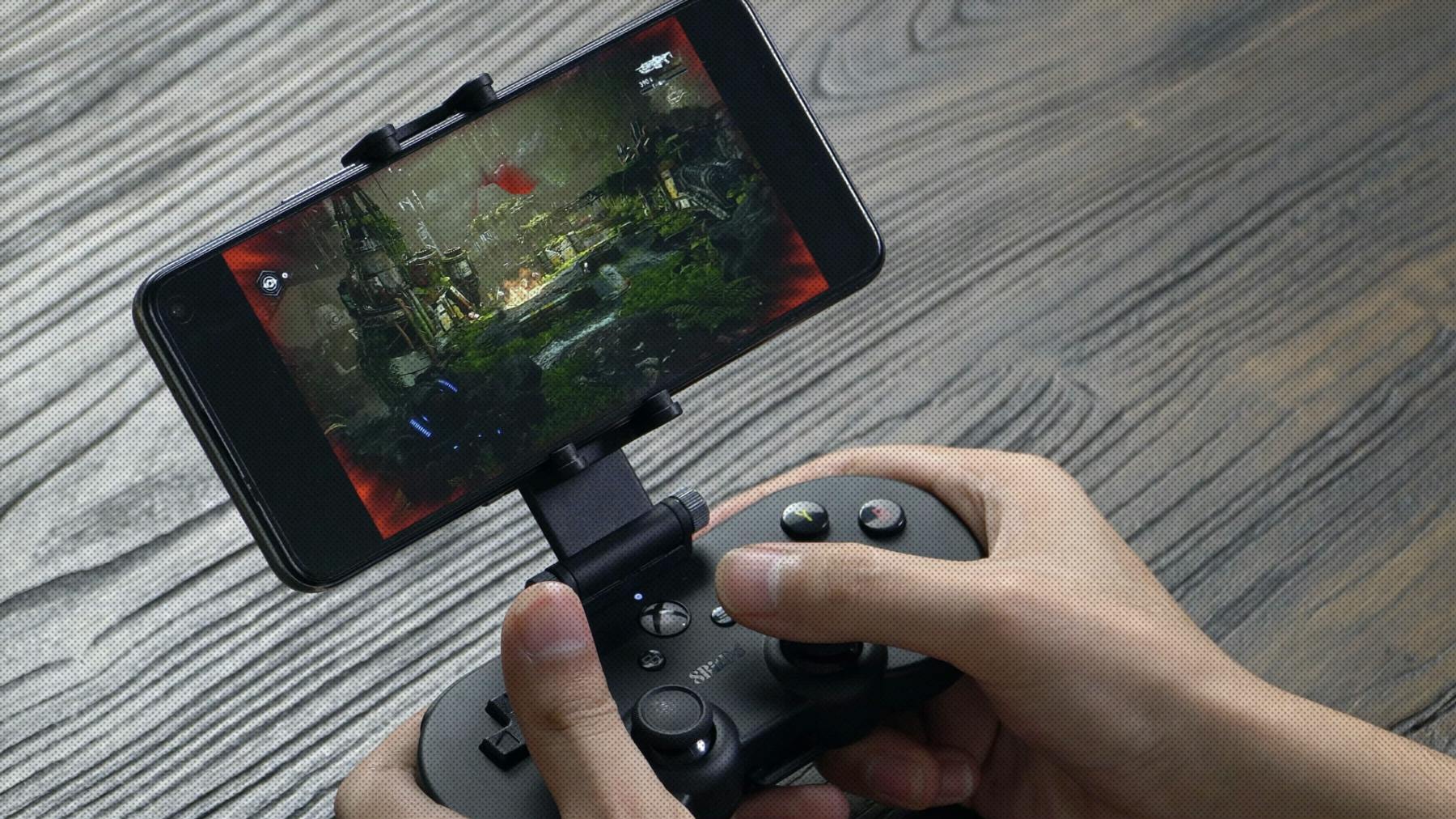 An Xbox controller for smartphones is on the way | Tech | What's The Best