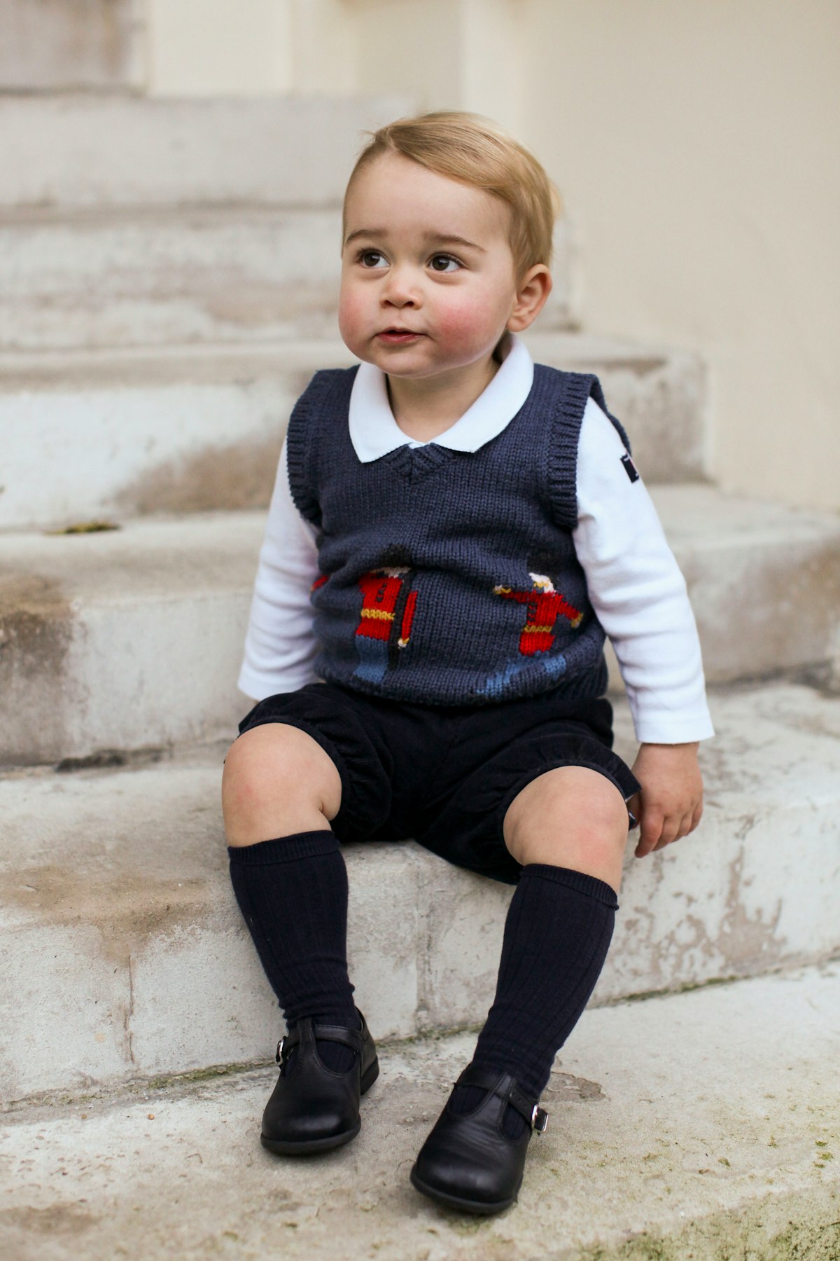 William And Kate Release New Photos Of Prince George For Seventh Birthday