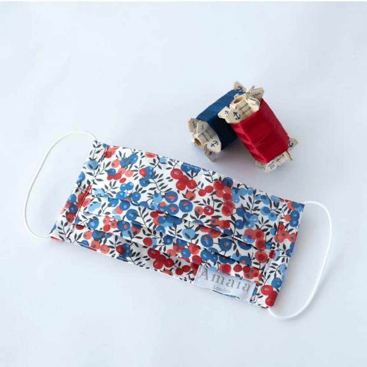 Kate Middleton's Floral Face Mask: Where To Buy It