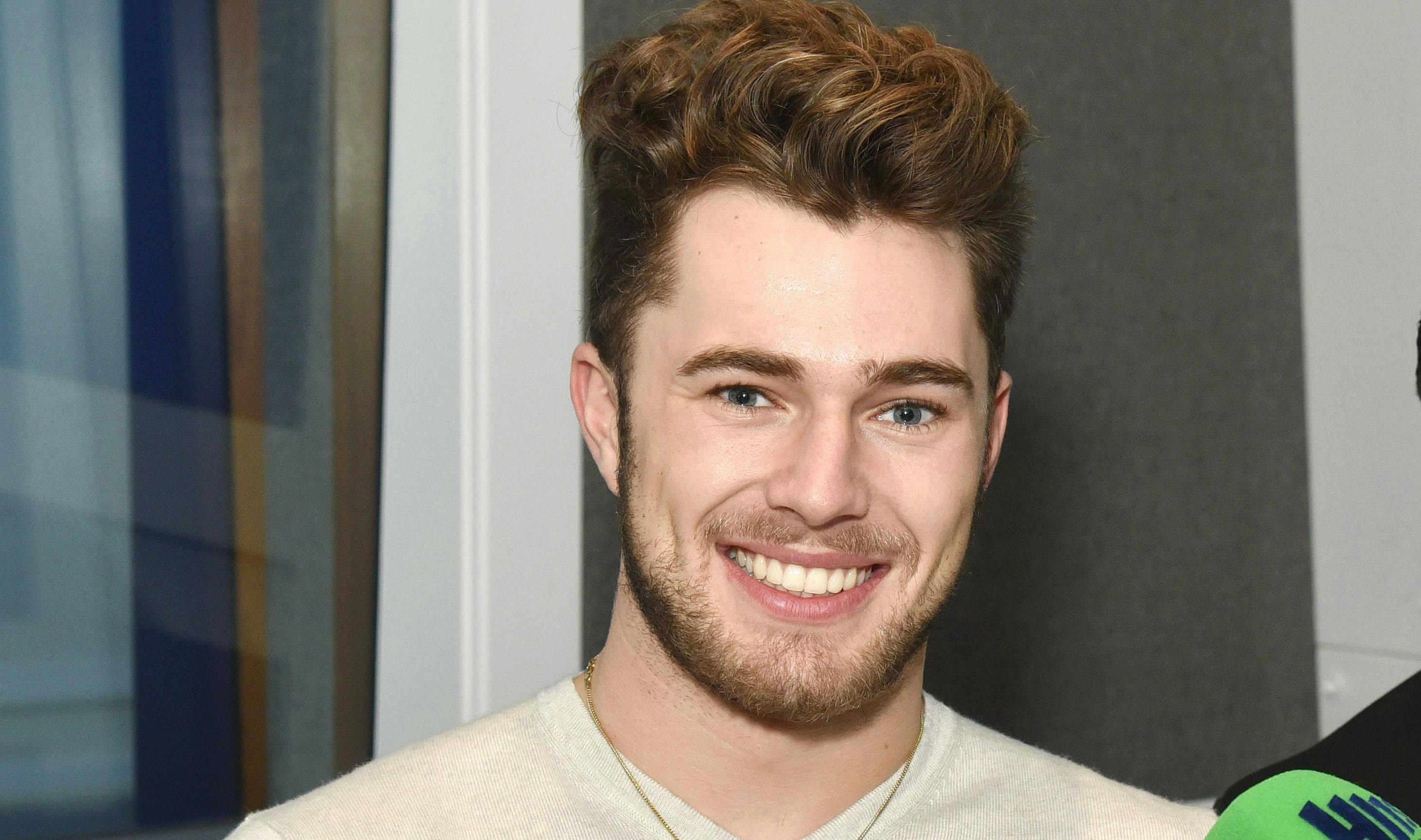 Curtis Pritchard ‘thanks’ body-shamers after unveiling transformation ...