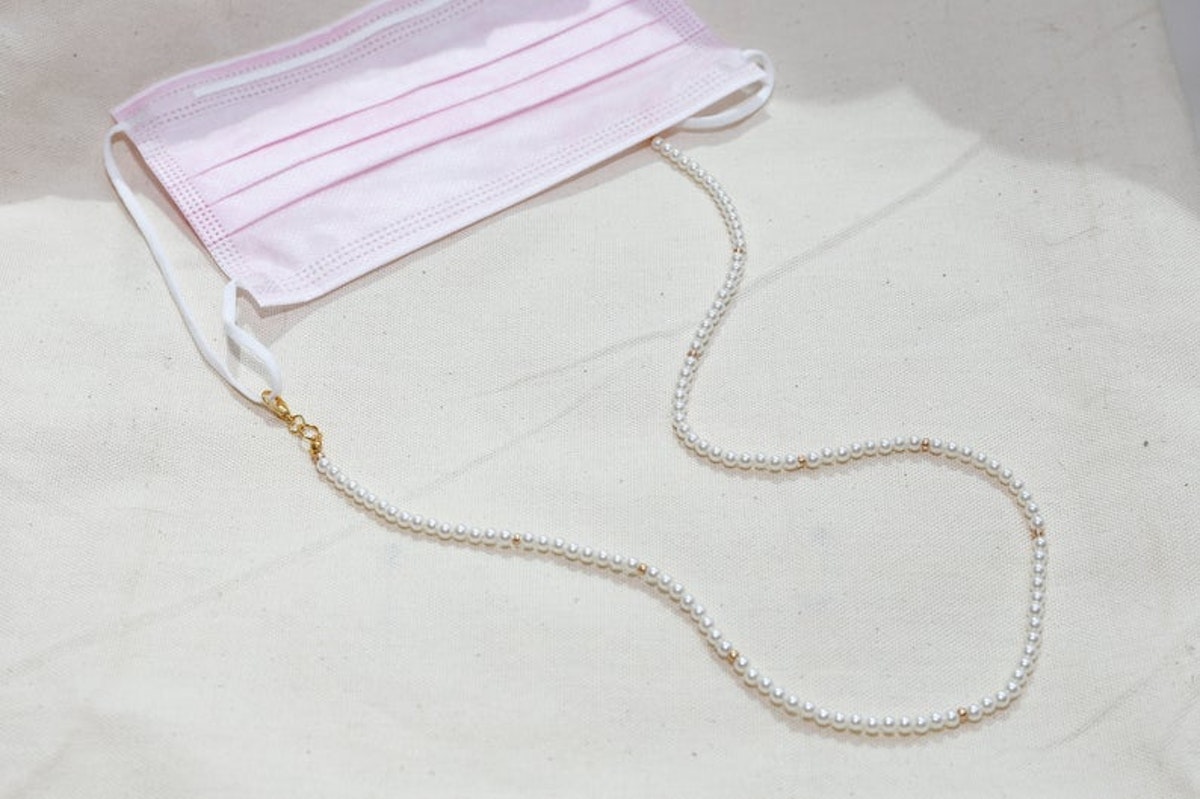 The Best Face Mask Chains To Keep Your Covering In Place