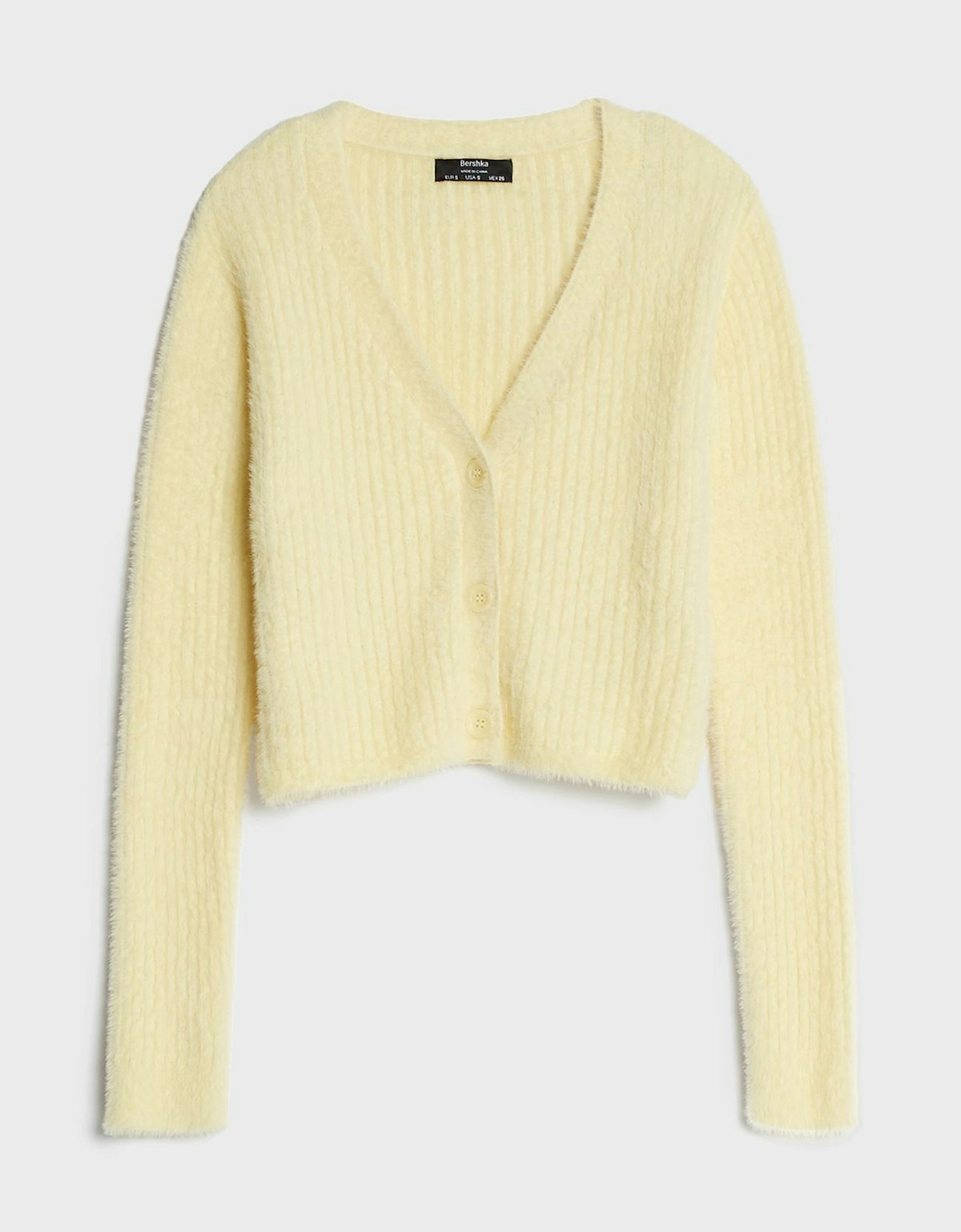 How To Wear A Cardigan If You Have Big Boobs