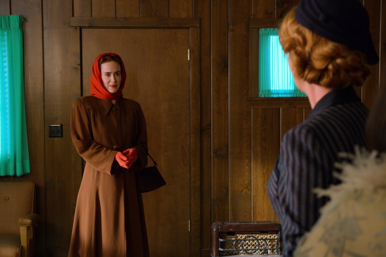 Ratched: All The Best Looks From TV's Most Stylish New Show