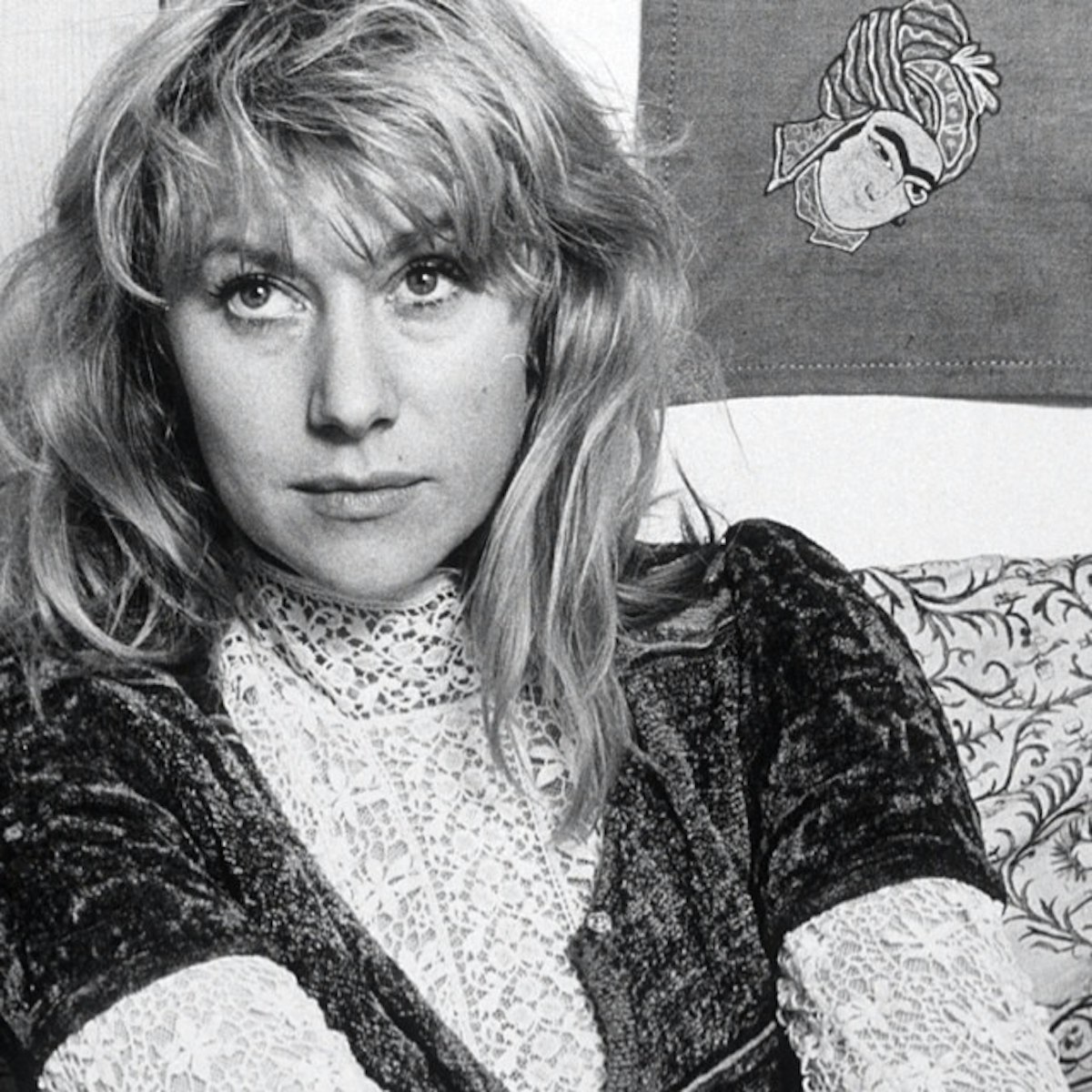 Helen Mirren young: a look back at her incredible career