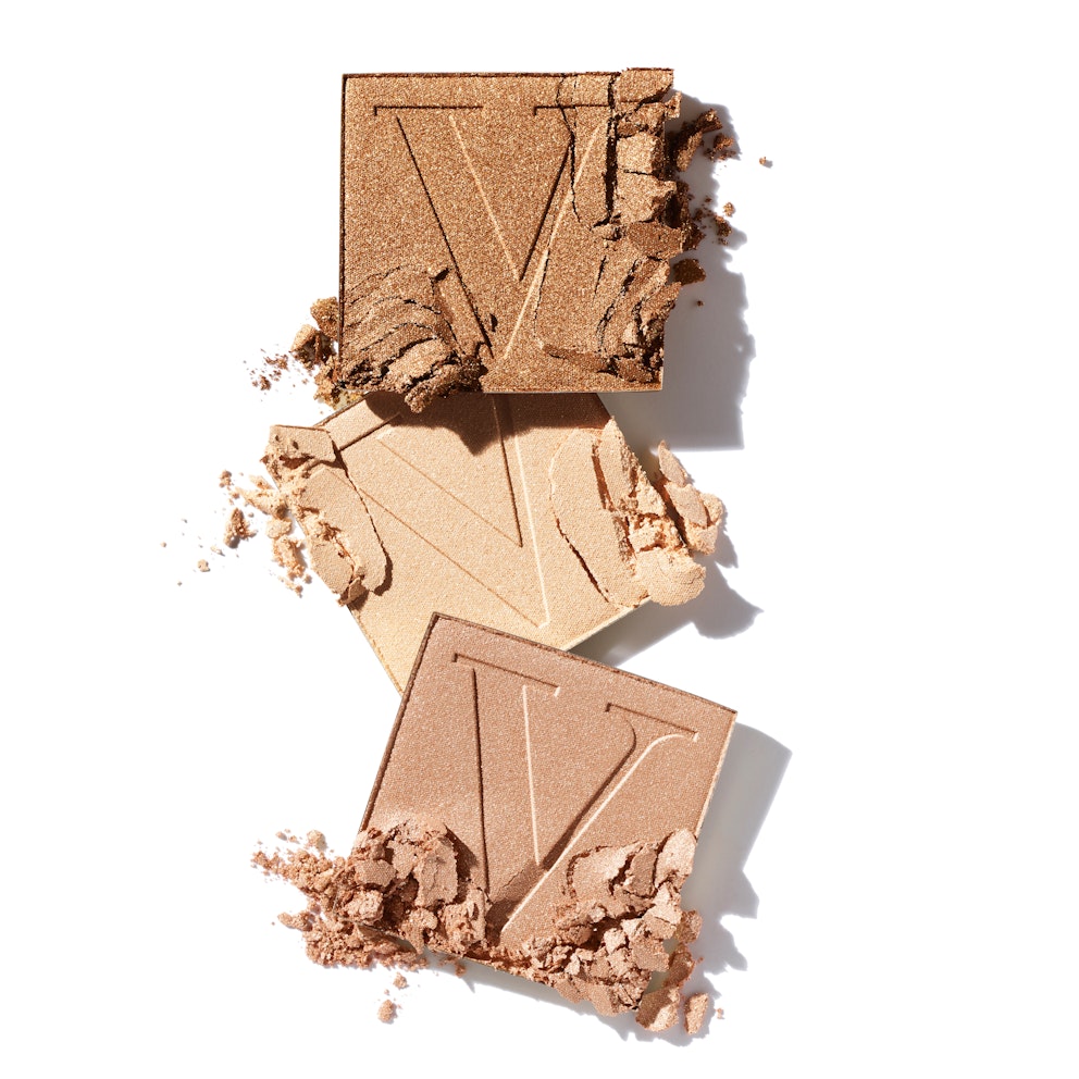 Jamie Genevieve Launches Her Own Make-Up Brand Vieve