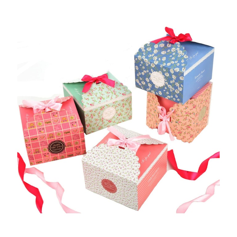 Best Friend Gift Boxes: The Ultimate Present For Your Friend