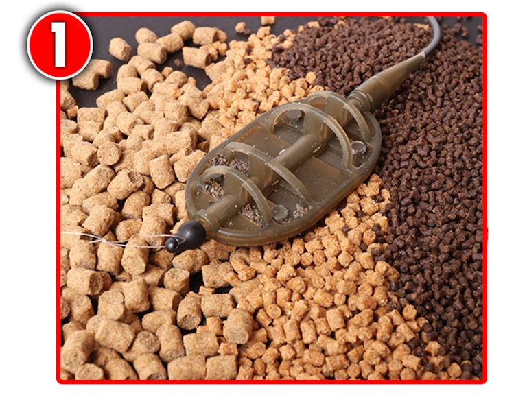 HOW TO MAKE THE BEST CARP METHOD FEEDER MIX | Angling Times